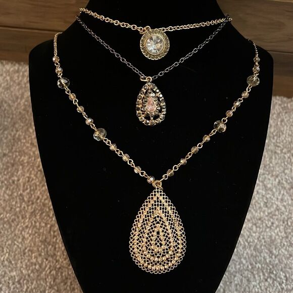 no brand | Jewelry | Gold Hematite And Rosegold Tripe Strand Necklace ...